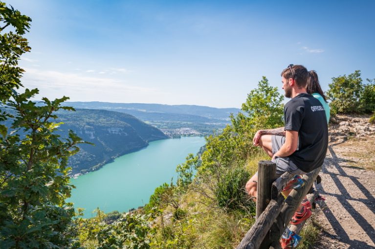 Lac de Nantua dans l'Ain, Baignade et Détente - Haut-Bugey Tourisme