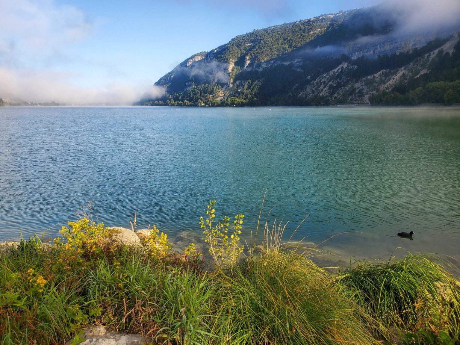 Balade - Tour du lac de Nantua à Nantua dans l'Ain - Haut-Bugey Tourisme